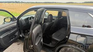 Melns Mitsubishi Outlander 2015 Cēsis, ar dzinēja tilpumu 2.20 L un nobraukumu 288 tūkst. km par 8500 €, foto 9 vietnē AUTOMOTO.COM.LV