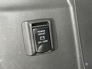 Black Mitsubishi Outlander 2015 in Marijampole, with an engine capacity of 2.00 L and mileage of 233 thousand km for 9800 €, photo 21 on AUTOMOTO.COM.LV