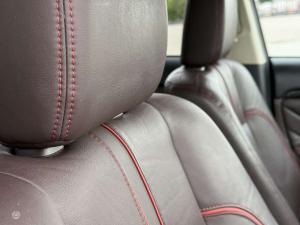 Black Mitsubishi Outlander 2015 in Marijampole, with an engine capacity of 2.00 L and mileage of 233 thousand km for 9800 €, photo 28 on AUTOMOTO.COM.LV