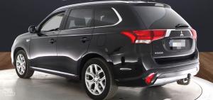 Melns Mitsubishi Outlander 2016 Kauņa, ar dzinēja tilpumu 2.00 L un nobraukumu 240 tūkst. km par 9300 €, foto 3 vietnē AUTOMOTO.COM.LV
