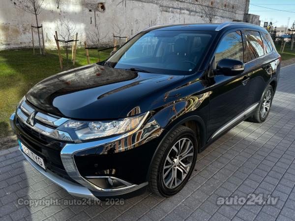 Black Mitsubishi Outlander 2016 in Tallinn, with an engine capacity of 2.00 L and mileage of 94 thousand km for 17999 €, photo 2 on AUTOMOTO.COM.LV