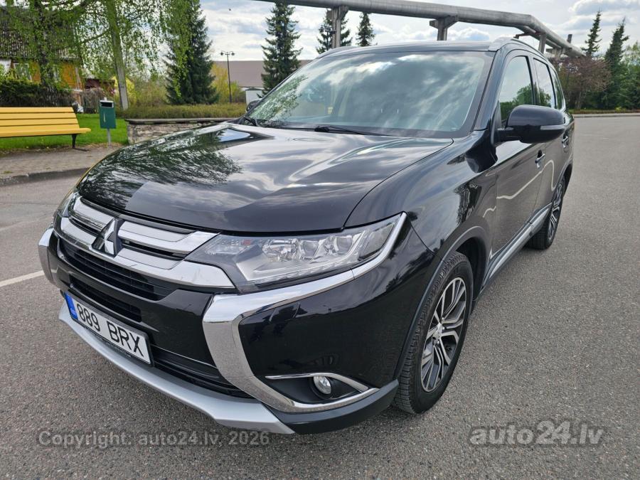 Melns Mitsubishi Outlander 2016 Paide, ar dzinēja tilpumu 2.00 L un nobraukumu 118 tūkst. km par 12850 €, foto 1 vietnē AUTOMOTO.COM.LV