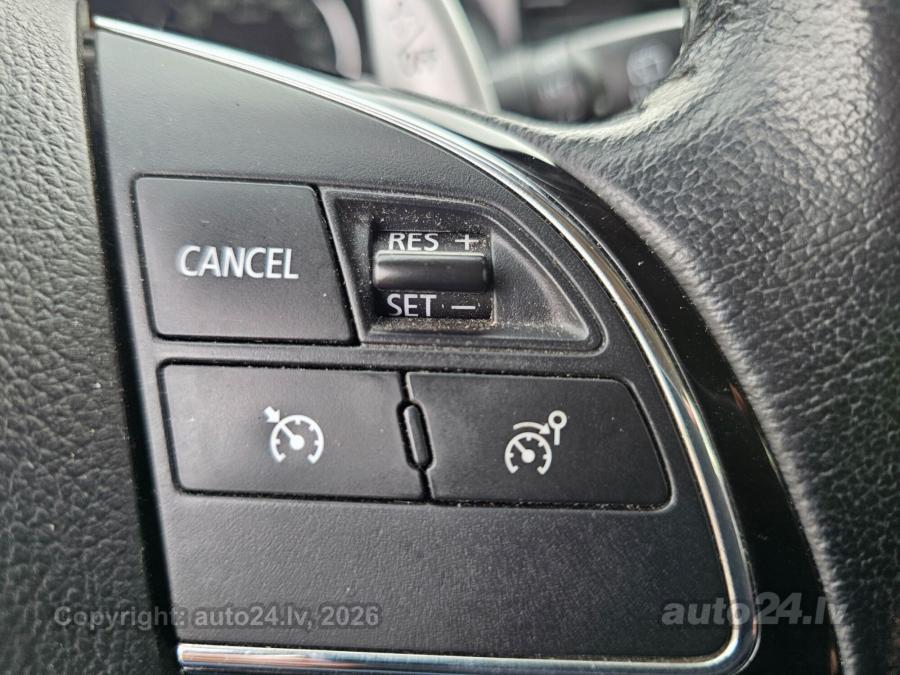 Melns Mitsubishi Outlander 2016 Paide, ar dzinēja tilpumu 2.00 L un nobraukumu 118 tūkst. km par 12850 €, foto 12 vietnē AUTOMOTO.COM.LV