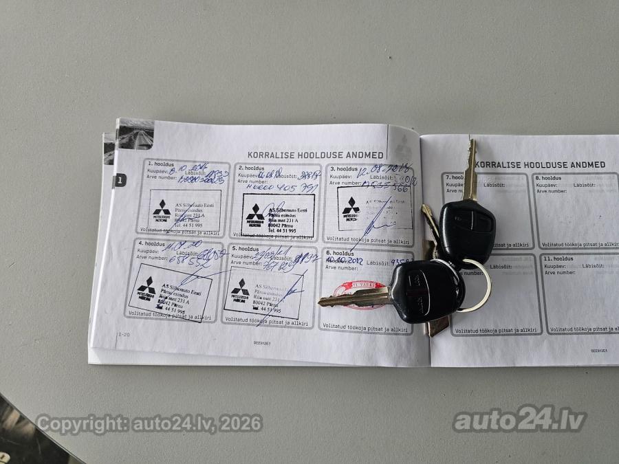 Melns Mitsubishi Outlander 2016 Paide, ar dzinēja tilpumu 2.00 L un nobraukumu 118 tūkst. km par 12850 €, foto 18 vietnē AUTOMOTO.COM.LV