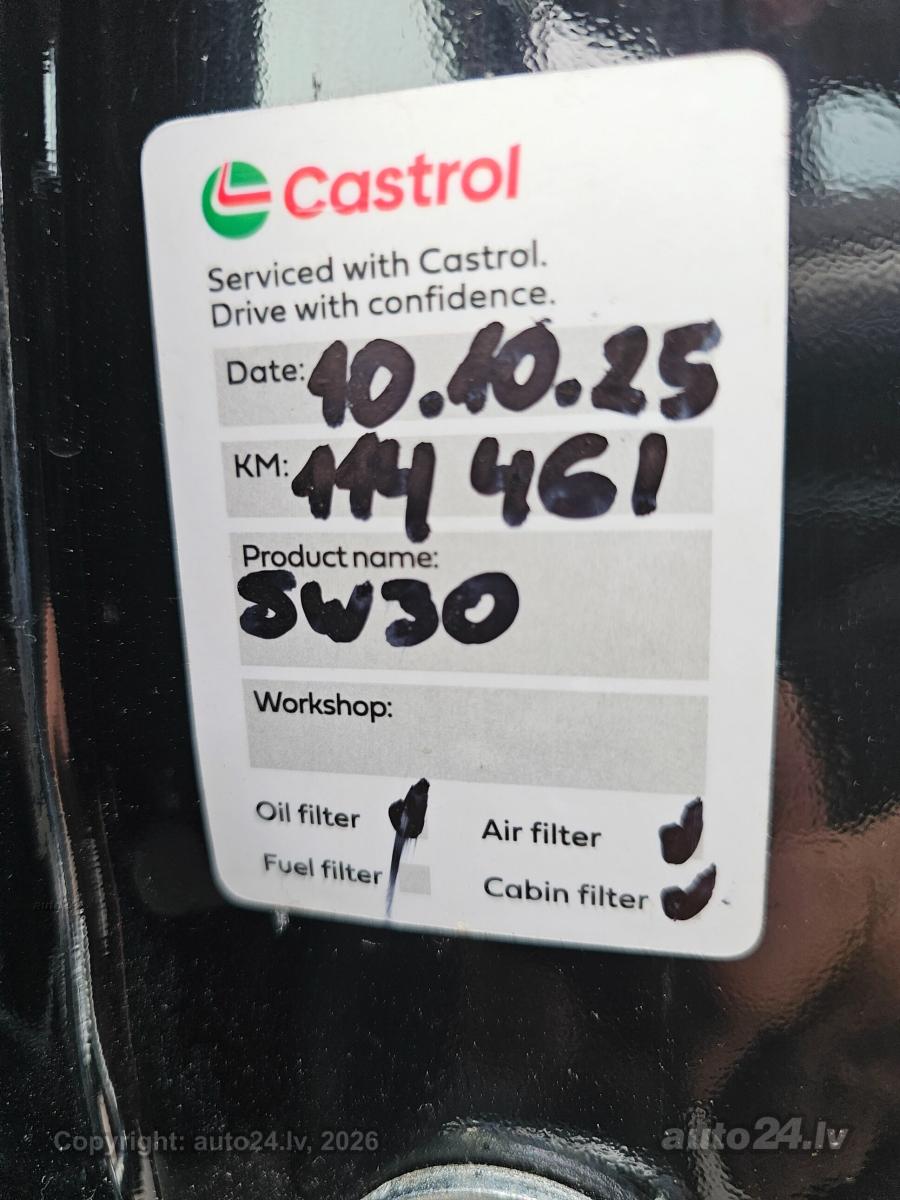 Melns Mitsubishi Outlander 2016 Paide, ar dzinēja tilpumu 2.00 L un nobraukumu 118 tūkst. km par 12850 €, foto 19 vietnē AUTOMOTO.COM.LV