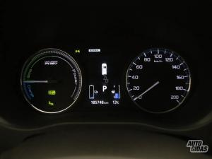 Black Mitsubishi Outlander 2016 in Vilnius, with an engine capacity of 2.00 L and mileage of 186 thousand km for 14799 €, photo 20 on AUTOMOTO.COM.LV