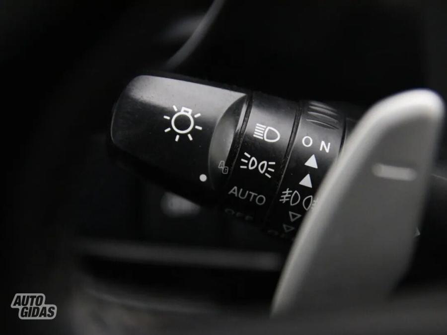 Black Mitsubishi Outlander 2016 in Vilnius, with an engine capacity of 2.00 L and mileage of 186 thousand km for 14799 €, photo 27 on AUTOMOTO.COM.LV