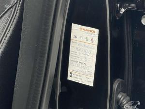 Black Mitsubishi Outlander 2016 in Vilnius, with an engine capacity of 2.00 L and mileage of 84 thousand km for 12500 €, photo 26 on AUTOMOTO.COM.LV