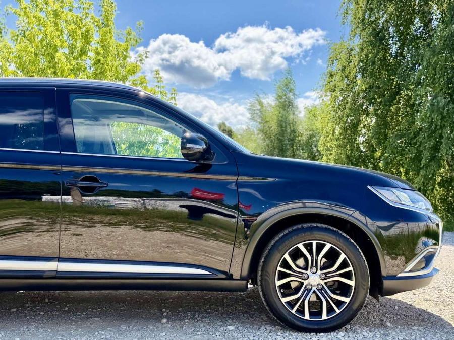 Melns Mitsubishi Outlander 2016 Šauļi, ar dzinēja tilpumu 2.30 L un nobraukumu 192 tūkst. km par 13200 €, foto 11 vietnē AUTOMOTO.COM.LV