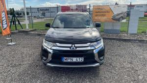 Melns Mitsubishi Outlander 2016 Marijampole, ar dzinēja tilpumu 2.27 L un nobraukumu 290 tūkst. km par 9890 €, foto 14 vietnē AUTOMOTO.COM.LV