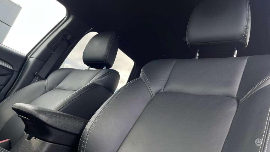 Melns Mitsubishi Outlander 2016 Marijampole, ar dzinēja tilpumu 2.27 L un nobraukumu 290 tūkst. km par 9890 €, foto 22 vietnē AUTOMOTO.COM.LV