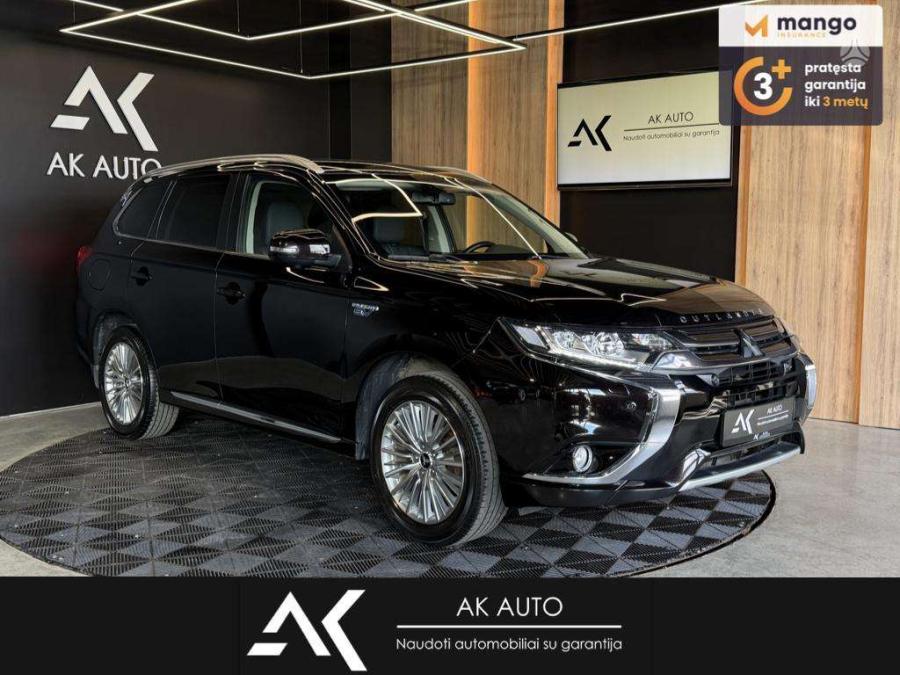 Melns Mitsubishi Outlander 2016 Kauņa, ar dzinēja tilpumu 2.00 L un nobraukumu 186 tūkst. km par 13990 €, foto 1 vietnē AUTOMOTO.COM.LV