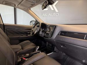 Melns Mitsubishi Outlander 2016 Kauņa, ar dzinēja tilpumu 2.00 L un nobraukumu 186 tūkst. km par 13990 €, foto 19 vietnē AUTOMOTO.COM.LV