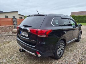 Melns Mitsubishi Outlander 2016 Marijampole, ar dzinēja tilpumu 2.00 L un nobraukumu 212 tūkst. km par 10800 €, foto 11 vietnē AUTOMOTO.COM.LV