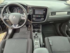 Melns Mitsubishi Outlander 2016 Marijampole, ar dzinēja tilpumu 2.00 L un nobraukumu 212 tūkst. km par 10800 €, foto 18 vietnē AUTOMOTO.COM.LV