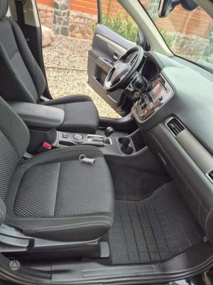 Melns Mitsubishi Outlander 2016 Marijampole, ar dzinēja tilpumu 2.00 L un nobraukumu 212 tūkst. km par 10800 €, foto 21 vietnē AUTOMOTO.COM.LV