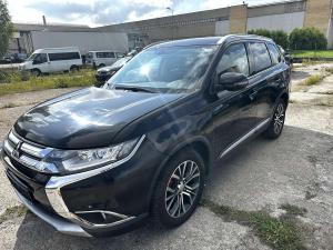 Melns Mitsubishi Outlander 2016 Šauļi, ar dzinēja tilpumu 2.20 L un nobraukumu 184 tūkst. km par 10500 €, foto 4 vietnē AUTOMOTO.COM.LV