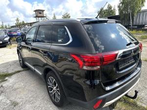 Melns Mitsubishi Outlander 2016 Šauļi, ar dzinēja tilpumu 2.20 L un nobraukumu 184 tūkst. km par 10500 €, foto 5 vietnē AUTOMOTO.COM.LV