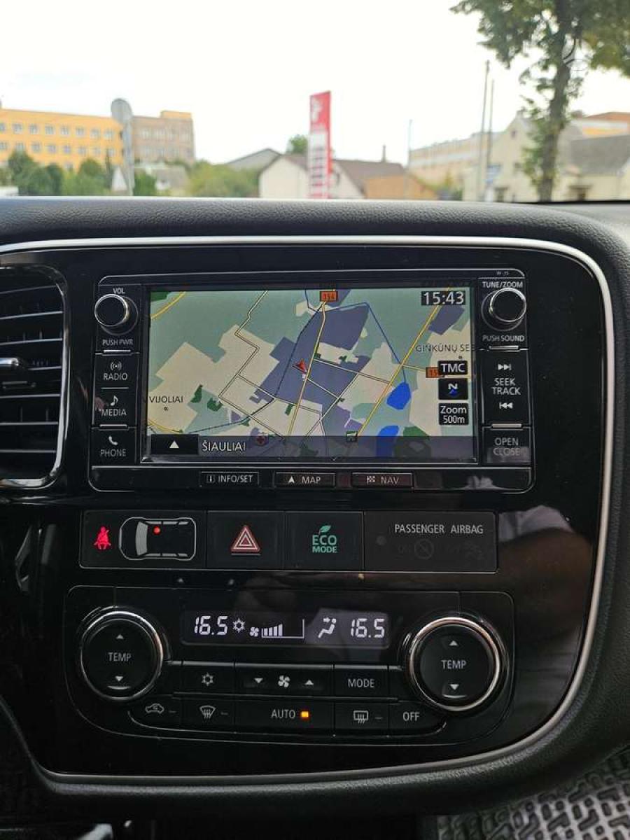 Melns Mitsubishi Outlander 2016 Šauļi, ar dzinēja tilpumu 2.30 L un nobraukumu 185 tūkst. km par 11950 €, foto 21 vietnē AUTOMOTO.COM.LV