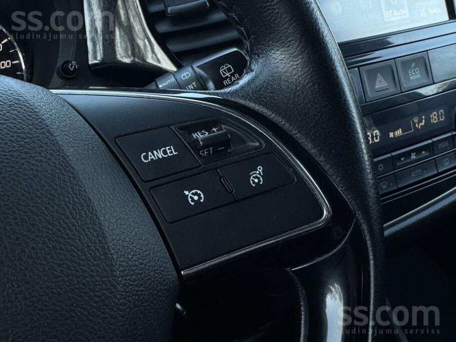 Melns Mitsubishi Outlander 2016 Jūrmala, ar dzinēja tilpumu 2.00 L un nobraukumu 0 tūkst. km par 8990 €, foto 18 vietnē AUTOMOTO.COM.LV