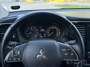 Melns Mitsubishi Outlander 2016 Jūrmala, ar dzinēja tilpumu 2.00 L un nobraukumu 0 tūkst. km par 8990 €, foto 20 vietnē AUTOMOTO.COM.LV