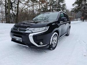 Melns Mitsubishi Outlander 2017 Viļņa, ar dzinēja tilpumu 2.00 L un nobraukumu 91 tūkst. km par 16200 €, foto  vietnē AUTOMOTO.COM.LV