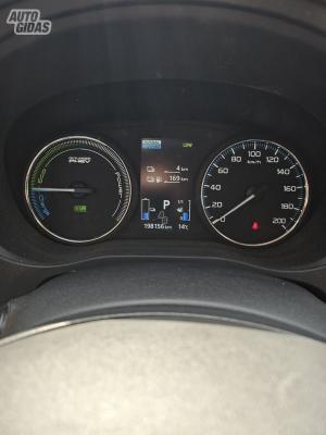 Black Mitsubishi Outlander 2017 in Jonava, with an engine capacity of 2.00 L and mileage of 198 thousand km for 13500 €, photo 9 on AUTOMOTO.COM.LV