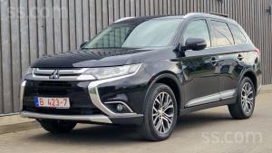 Melns Mitsubishi Outlander 2017 Jelgava, ar dzinēja tilpumu 2.30 L un nobraukumu 184 tūkst. km par 11250 €, foto 18 vietnē AUTOMOTO.COM.LV