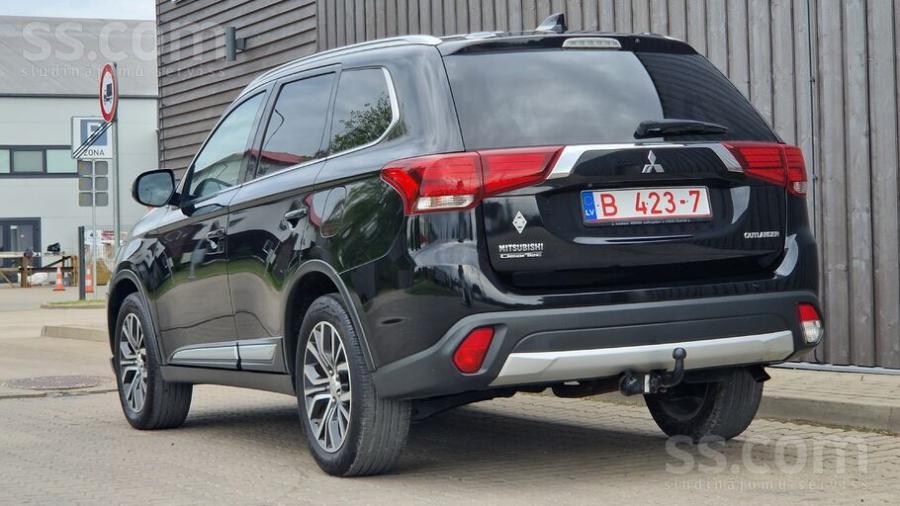Melns Mitsubishi Outlander 2017 Jelgava, ar dzinēja tilpumu 2.30 L un nobraukumu 184 tūkst. km par 11250 €, foto 22 vietnē AUTOMOTO.COM.LV