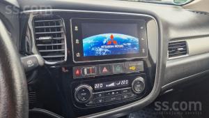 Melns Mitsubishi Outlander 2017 Jelgava, ar dzinēja tilpumu 2.30 L un nobraukumu 184 tūkst. km par 11250 €, foto 28 vietnē AUTOMOTO.COM.LV
