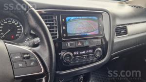 Melns Mitsubishi Outlander 2017 Jelgava, ar dzinēja tilpumu 2.30 L un nobraukumu 184 tūkst. km par 11250 €, foto 29 vietnē AUTOMOTO.COM.LV
