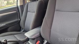 Melns Mitsubishi Outlander 2017 Jelgava, ar dzinēja tilpumu 2.30 L un nobraukumu 184 tūkst. km par 11250 €, foto 34 vietnē AUTOMOTO.COM.LV