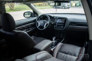 Melns Mitsubishi Outlander 2017 Rīga, ar dzinēja tilpumu 2.00 L un nobraukumu 260 tūkst. km par 14000 €, foto 13 vietnē AUTOMOTO.COM.LV