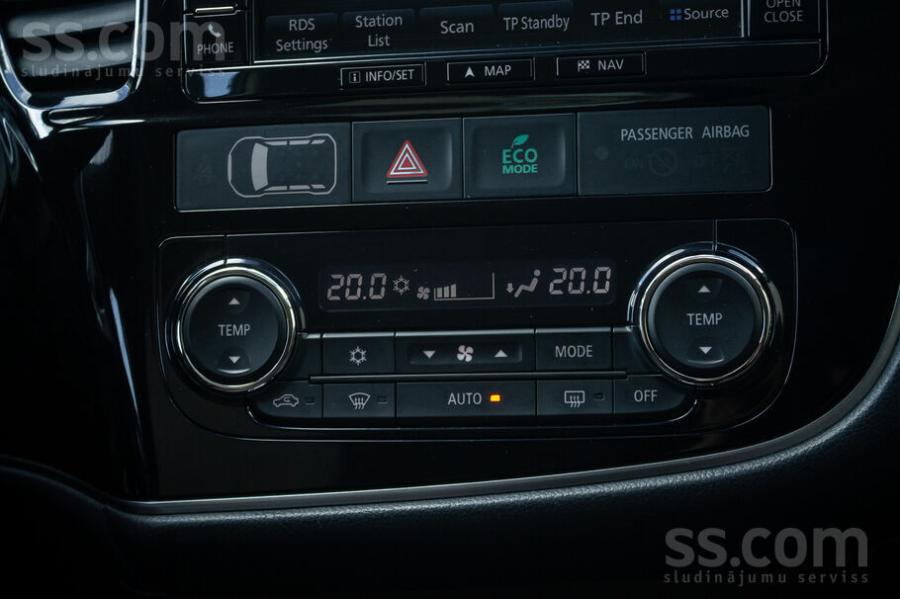 Melns Mitsubishi Outlander 2017 Rīga, ar dzinēja tilpumu 2.00 L un nobraukumu 260 tūkst. km par 14000 €, foto 18 vietnē AUTOMOTO.COM.LV