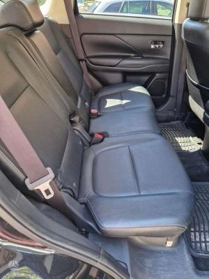 Melns Mitsubishi Outlander 2017 Kauņa, ar dzinēja tilpumu 2.30 L un nobraukumu 120 tūkst. km par 11900 €, foto 11 vietnē AUTOMOTO.COM.LV