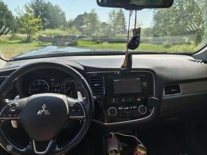 Melns Mitsubishi Outlander 2018 Molėtai, ar dzinēja tilpumu 0.00 L un nobraukumu 279 tūkst. km par 7000 €, foto 11 vietnē AUTOMOTO.COM.LV