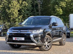 Black Mitsubishi Outlander 2018 in Utena, with an engine capacity of 2.20 L and mileage of 266 thousand km for 10599 €, photo 14 on AUTOMOTO.COM.LV