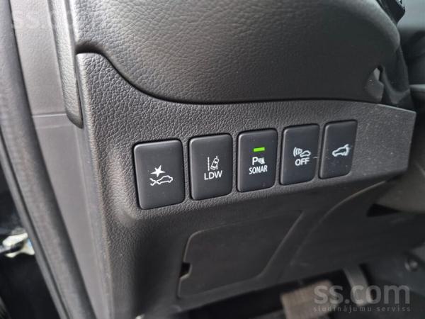 Melns Mitsubishi Outlander 2018 Rīga, ar dzinēja tilpumu 2.40 L un nobraukumu 237 tūkst. km par 15950 €, foto 9 vietnē AUTOMOTO.COM.LV