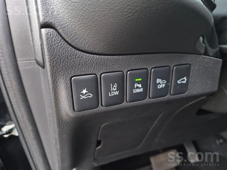 Melns Mitsubishi Outlander 2018 Rīga, ar dzinēja tilpumu 2.40 L un nobraukumu 237 tūkst. km par 15950 €, foto 10 vietnē AUTOMOTO.COM.LV