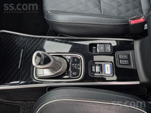 Melns Mitsubishi Outlander 2018 Rīga, ar dzinēja tilpumu 2.40 L un nobraukumu 237 tūkst. km par 15950 €, foto 16 vietnē AUTOMOTO.COM.LV