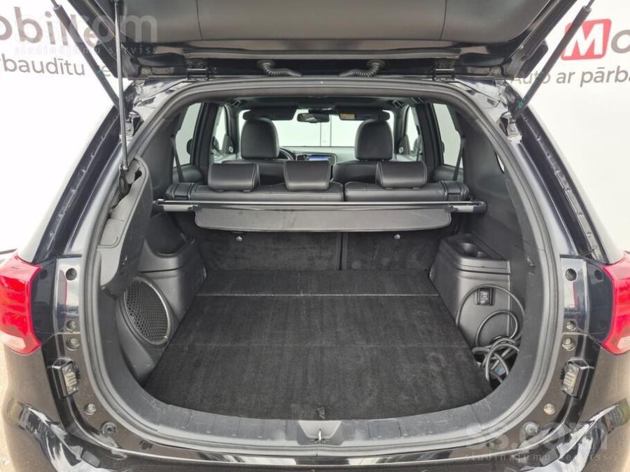 Melns Mitsubishi Outlander 2018 Rīga, ar dzinēja tilpumu 2.40 L un nobraukumu 237 tūkst. km par 15950 €, foto 22 vietnē AUTOMOTO.COM.LV