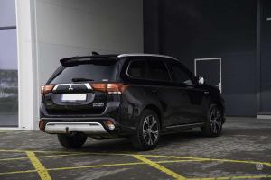Melns Mitsubishi Outlander 2019 Viļņa, ar dzinēja tilpumu 2.36 L un nobraukumu 145 tūkst. km par 16999 €, foto 8 vietnē AUTOMOTO.COM.LV