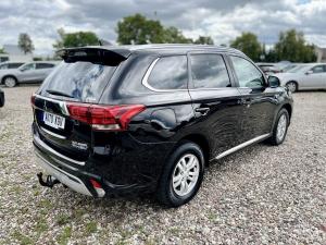 Melns Mitsubishi Outlander 2019 Kauņa, ar dzinēja tilpumu 2.40 L un nobraukumu 224 tūkst. km par 14999 €, foto 5 vietnē AUTOMOTO.COM.LV
