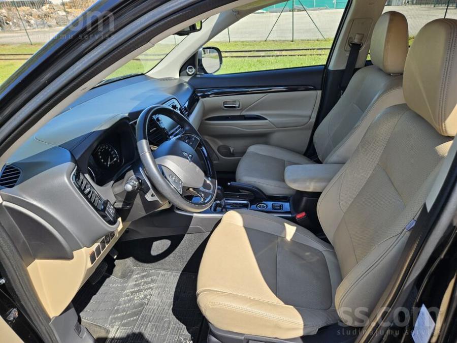 Melns Mitsubishi Outlander 2019 Rīga, ar dzinēja tilpumu 2.00 L un nobraukumu 78 tūkst. km par 22400 €, foto 11 vietnē AUTOMOTO.COM.LV