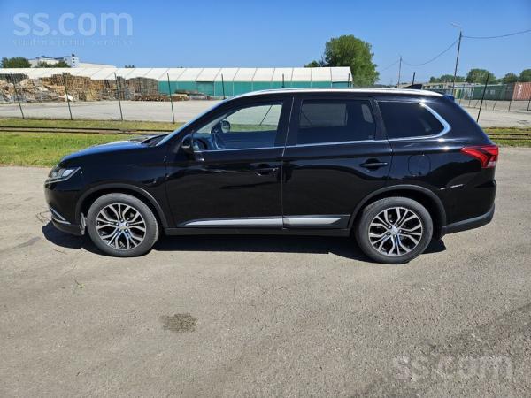 Melns Mitsubishi Outlander 2019 Rīga, ar dzinēja tilpumu 2.00 L un nobraukumu 78 tūkst. km par 21400 €, foto 6 vietnē AUTOMOTO.COM.LV