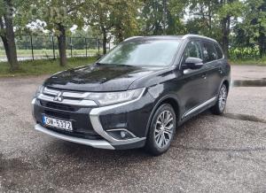 Melns Mitsubishi Outlander 2019 Rīga, ar dzinēja tilpumu 2.00 L un nobraukumu 79 tūkst. km par 19700 €, foto 1 vietnē AUTOMOTO.COM.LV