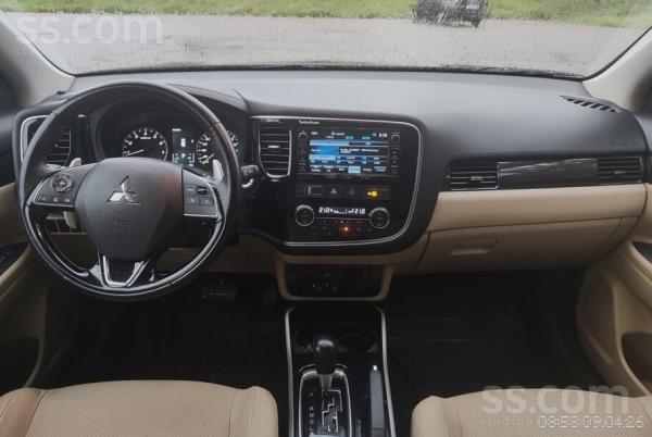 Melns Mitsubishi Outlander 2019 Rīga, ar dzinēja tilpumu 2.00 L un nobraukumu 79 tūkst. km par 19700 €, foto 11 vietnē AUTOMOTO.COM.LV