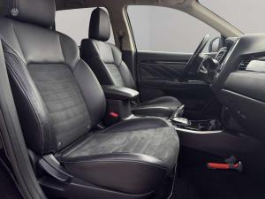 Melns Mitsubishi Outlander 2019 Kauņa, ar dzinēja tilpumu 2.40 L un nobraukumu 224 tūkst. km par 14999 €, foto 9 vietnē AUTOMOTO.COM.LV