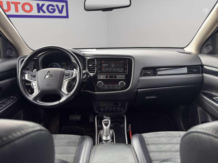 Melns Mitsubishi Outlander 2019 Kauņa, ar dzinēja tilpumu 2.40 L un nobraukumu 224 tūkst. km par 14999 €, foto 13 vietnē AUTOMOTO.COM.LV
