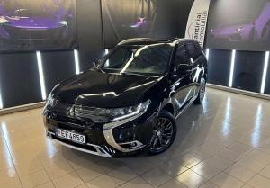 Melns Mitsubishi Outlander 2019 Viļņa, ar dzinēja tilpumu 2.40 L un nobraukumu 152 tūkst. km par 17250 €, foto  vietnē AUTOMOTO.COM.LV